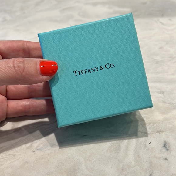 Tiffany & Co. | Jewelry | Tiffany Co Blue Box | Poshmark